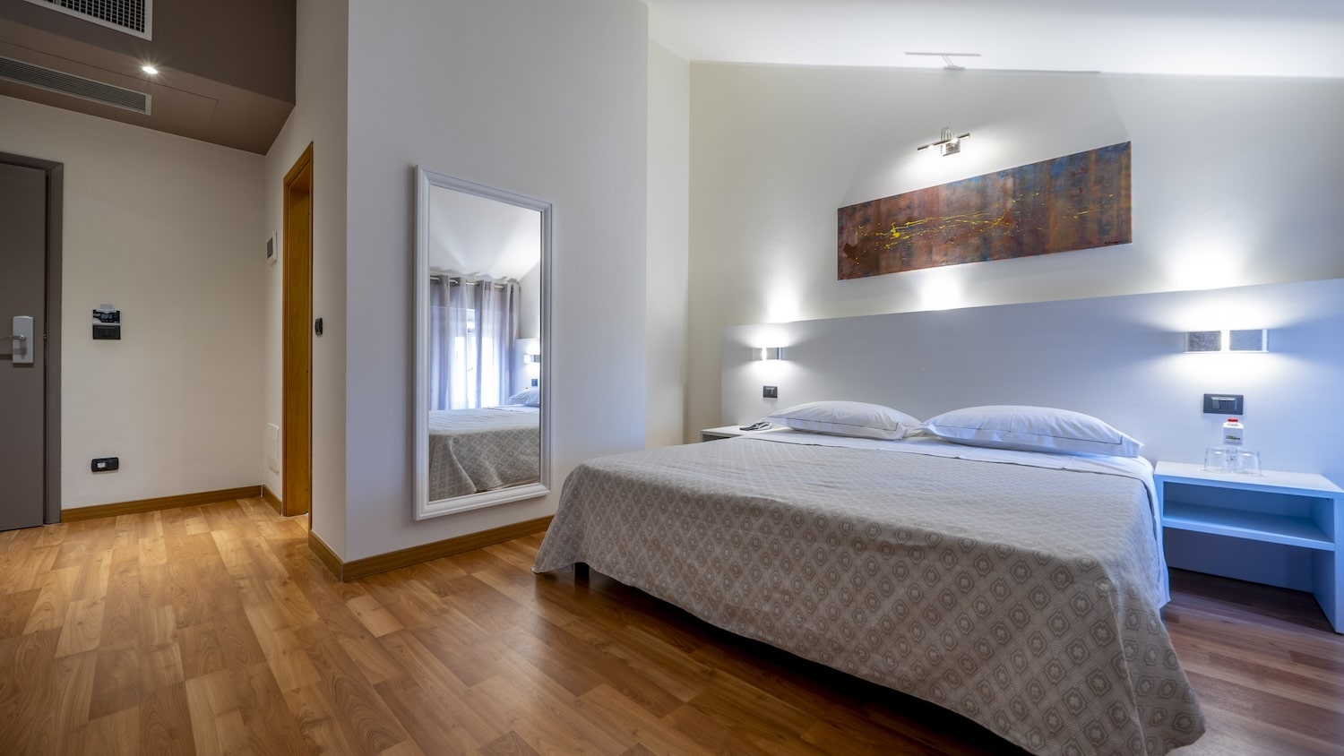 Camera singola albergo Gualtieri|Albergo Ligabue